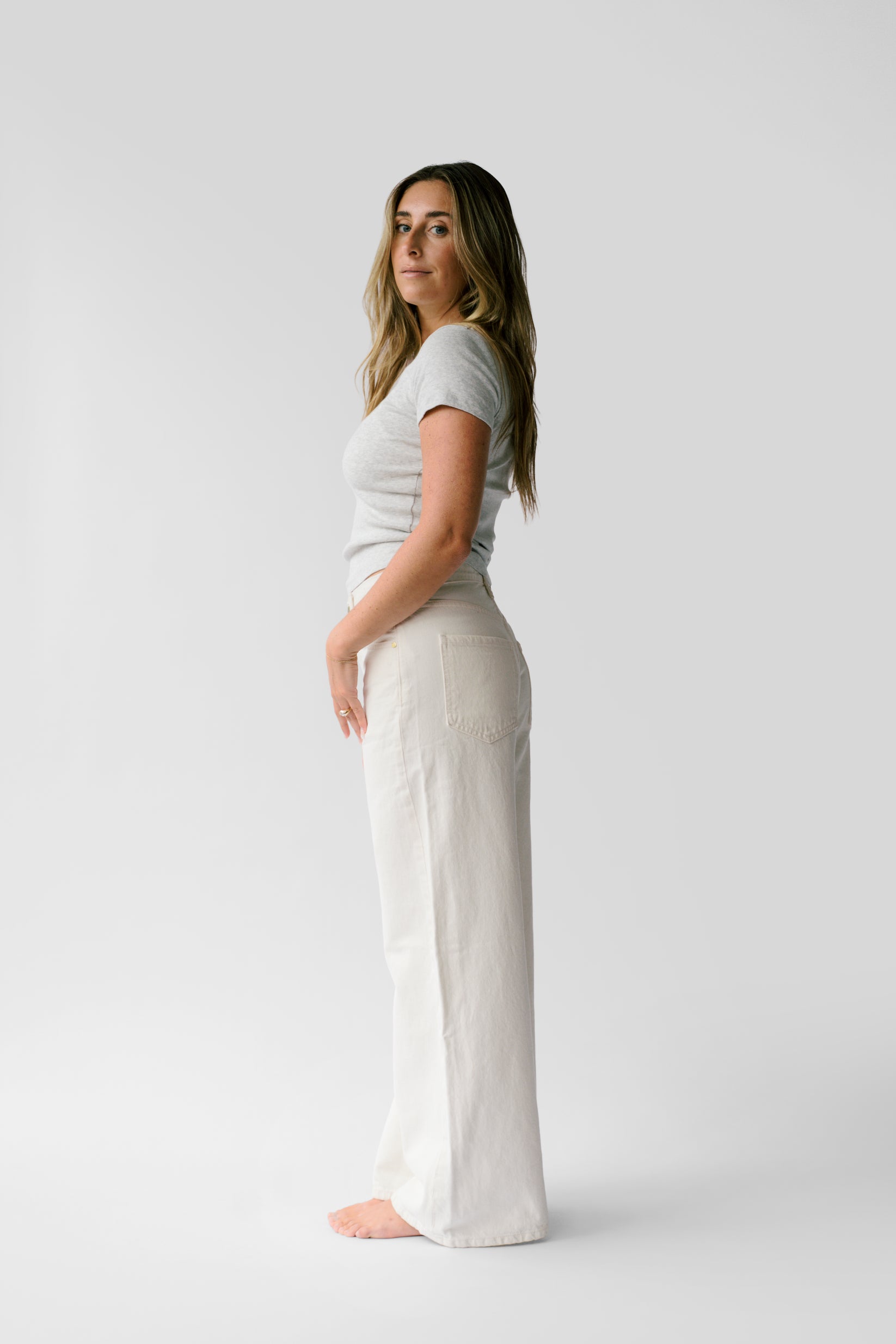 Women's Petite Wide Leg Jeans - The Laura in Off White - Nelle Atelier
